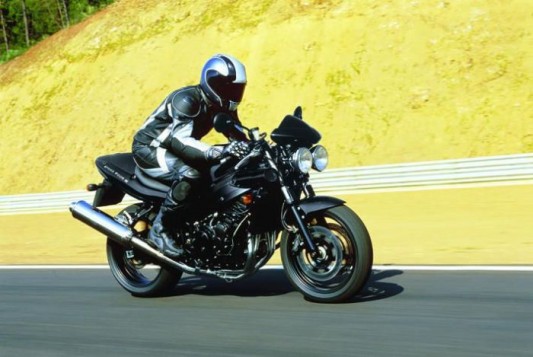Triumph Speed Four – 2003 à 2005 | Triumphadonf